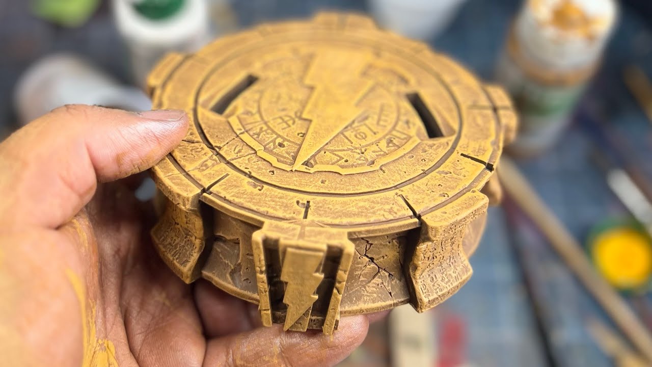 Base Shazam (Alex Ross) | LMR Studio